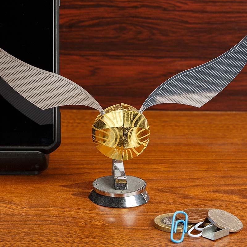 Harry Potter Golden Snitch - MetalEarth – BlasterChile