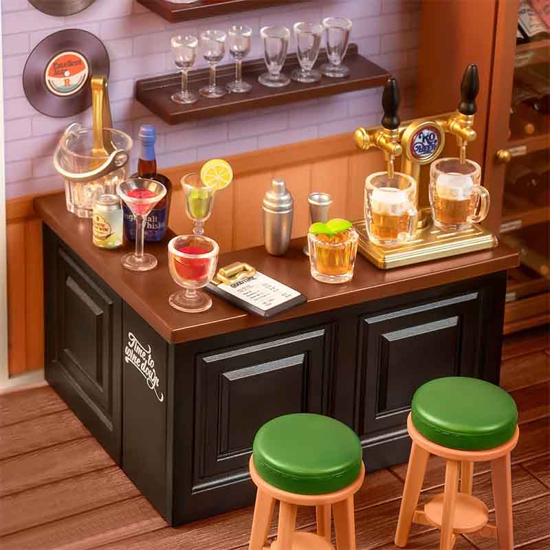Leisurely Cheer Bar - Maqueta a Escala - Rolife – BlasterChile